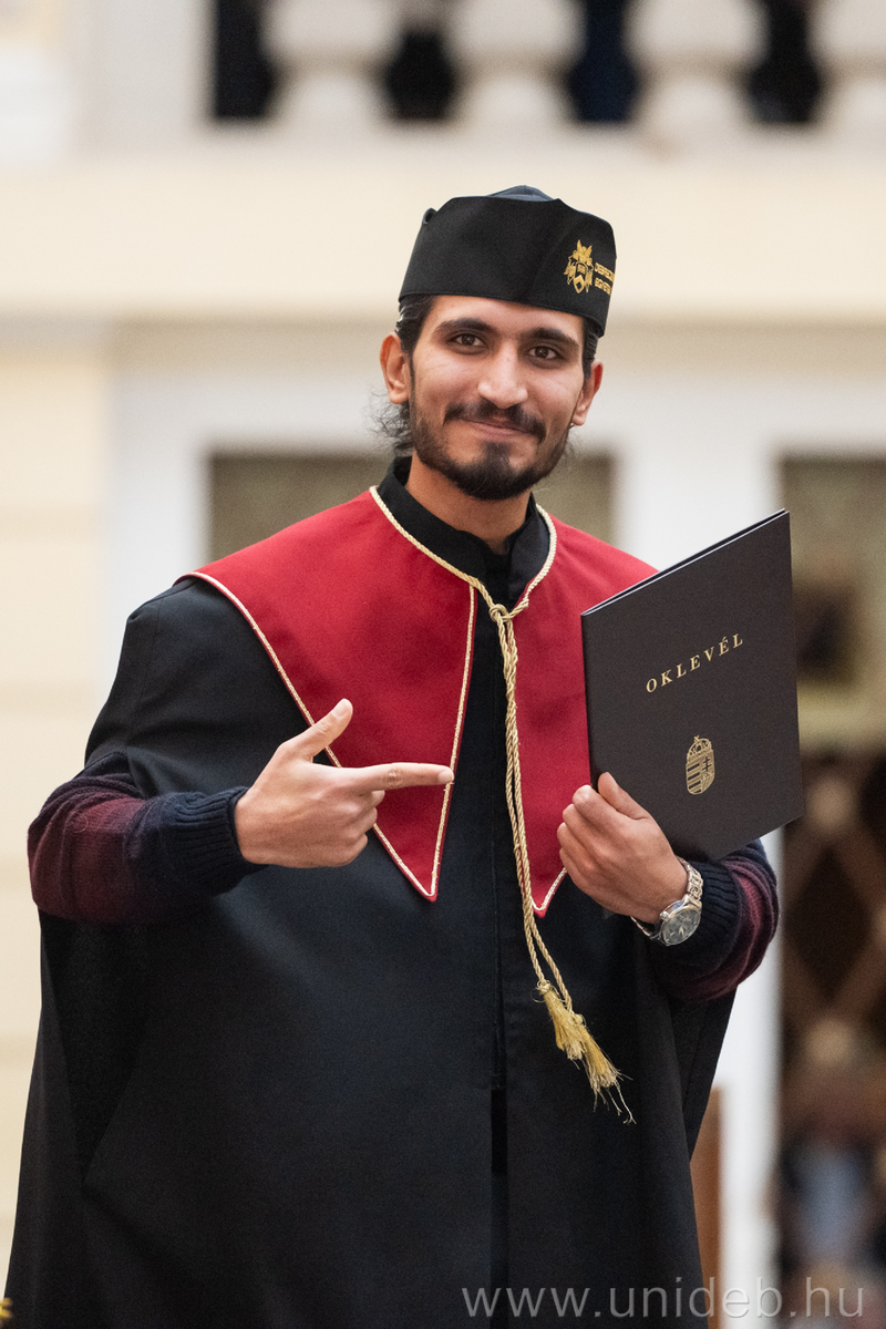 The University of Debrecen awarded more than 200 science and ...